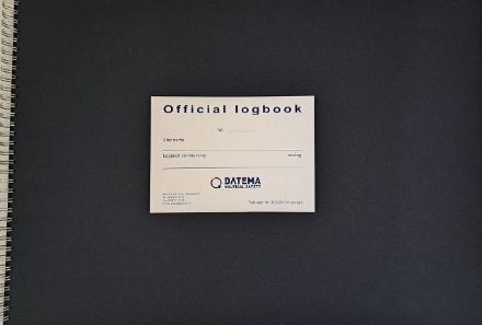 Webshop Datema Nautical Safety. Logbooks